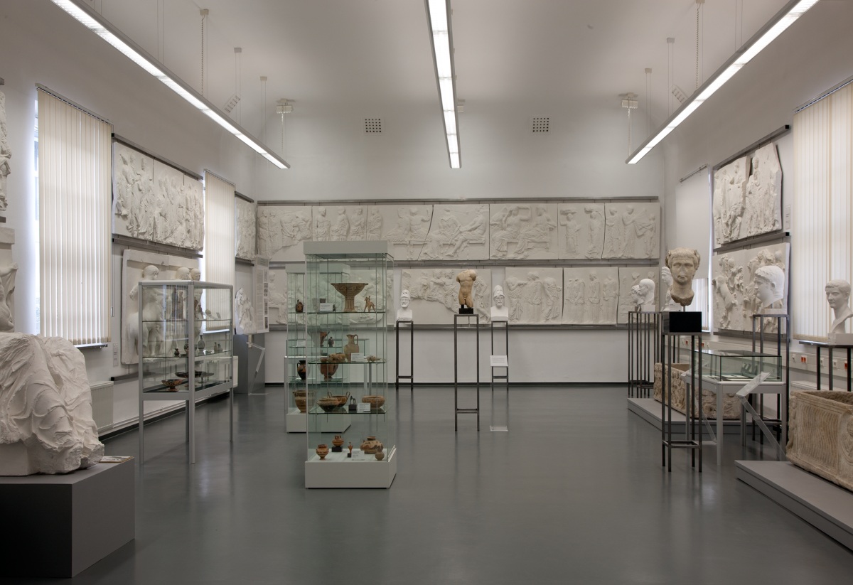 Archäologische Sammlung des Heinrich Schliemann-Instituts für ...